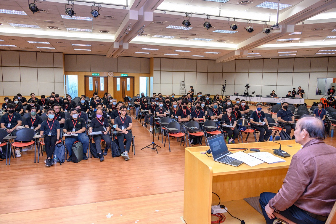 SGM Production Team Gathers for a Workshop | SGM