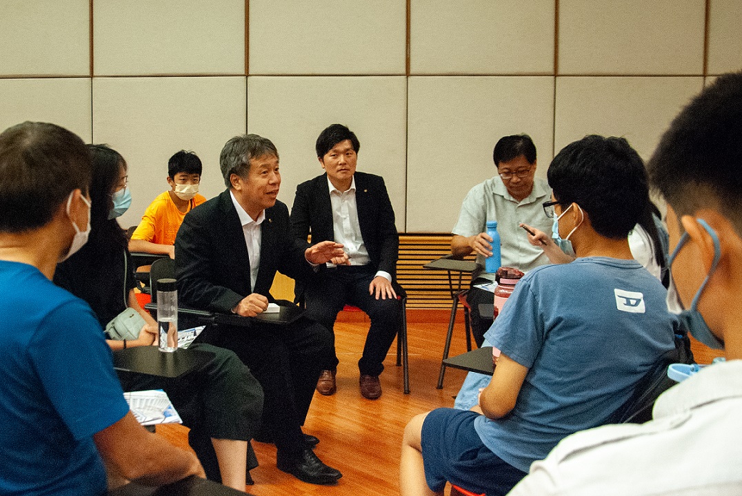 SUJ Holds Explanatory Meetings for Prospective Students | SGM