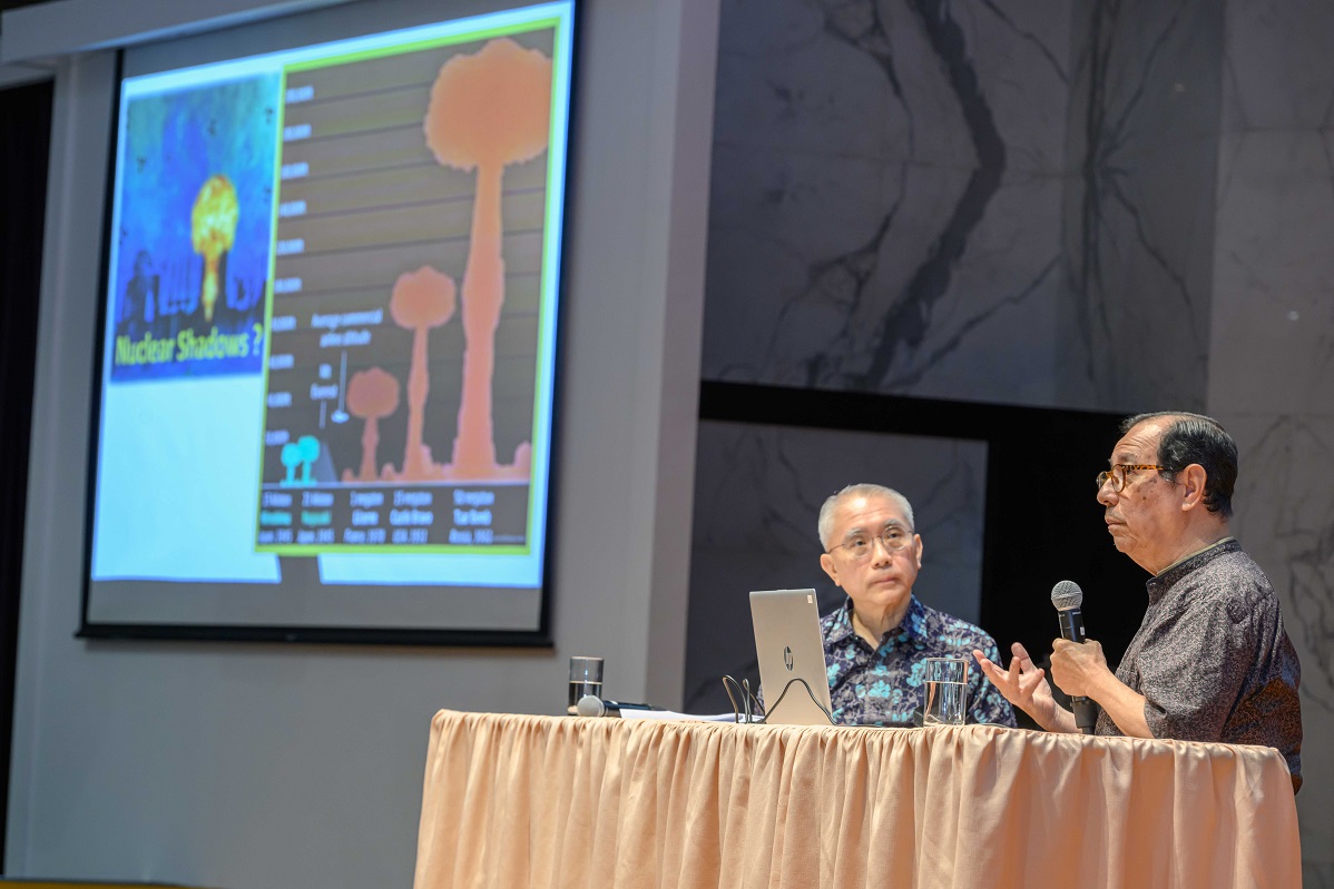 IIUM Rector Delivers Lecture on Peace | SGM