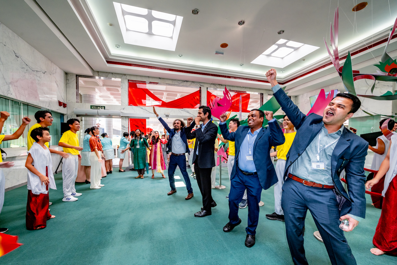 1,000 Youths Attend SGI South Asia Youth General Meeting | SGM